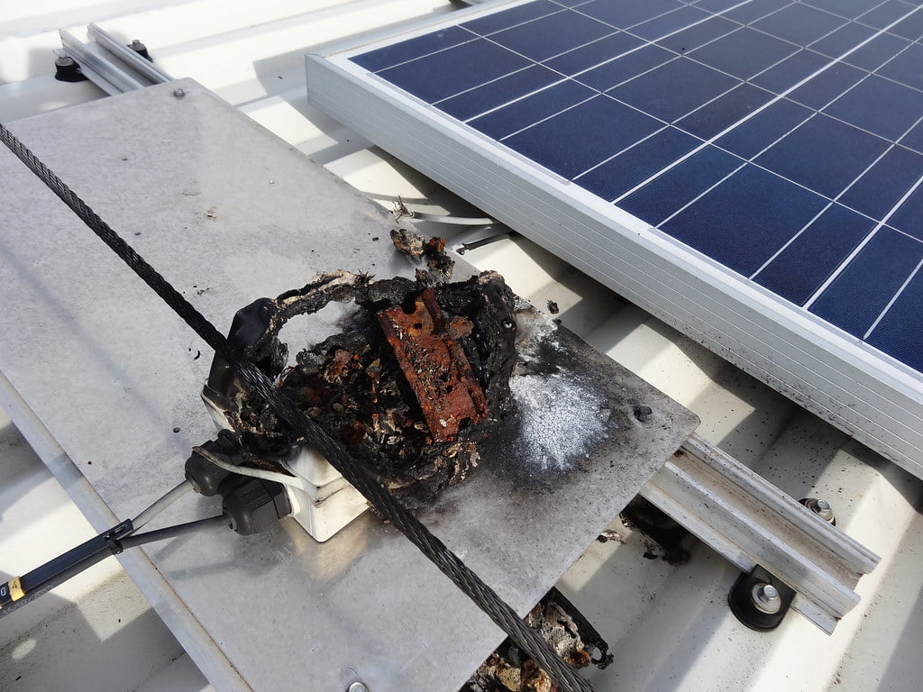 ¿Pueden causar incendios los paneles solares? - mejorsolar.com