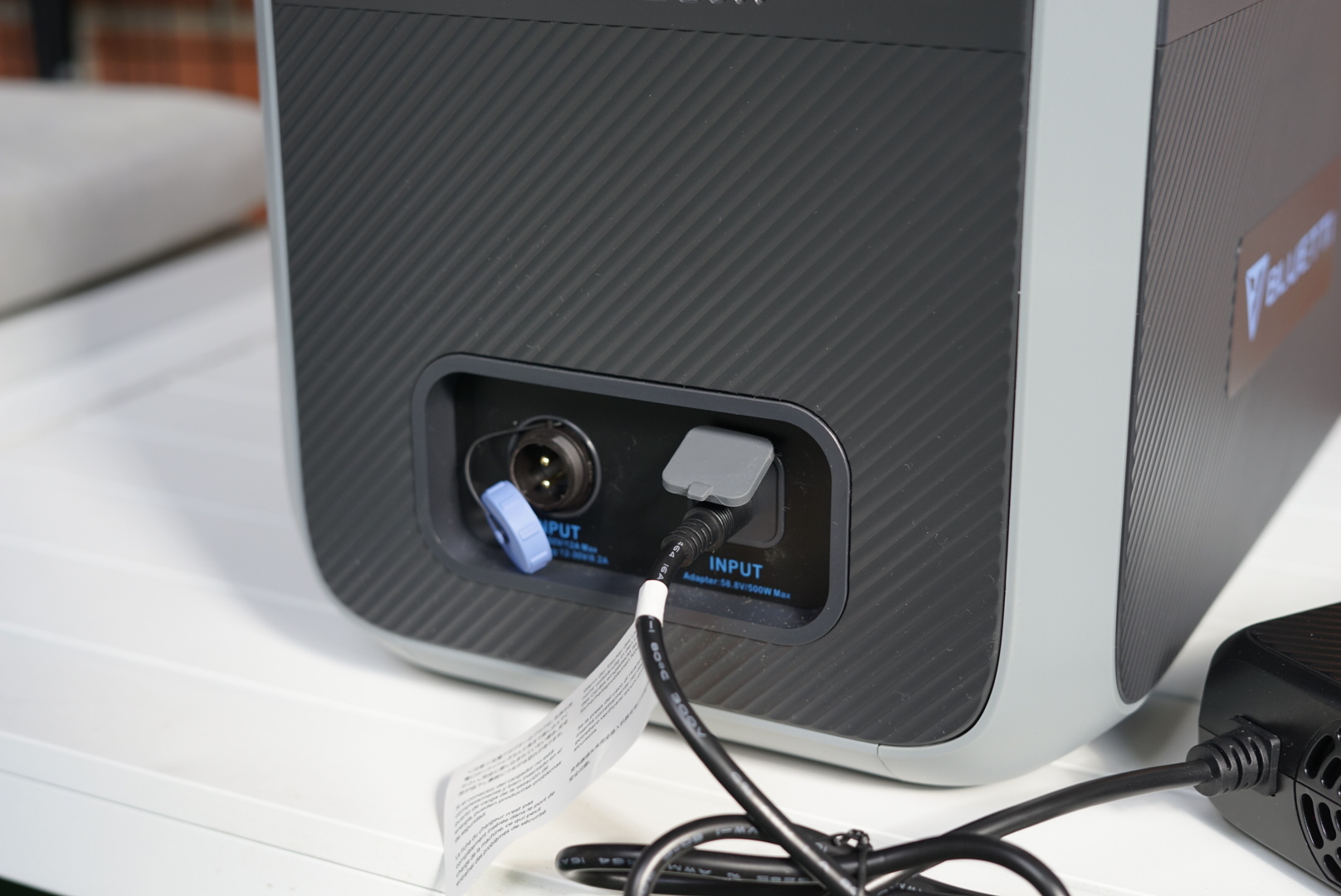 Reseña del Bluetti AC200P | Estación de energía portátil de 2000 W ...